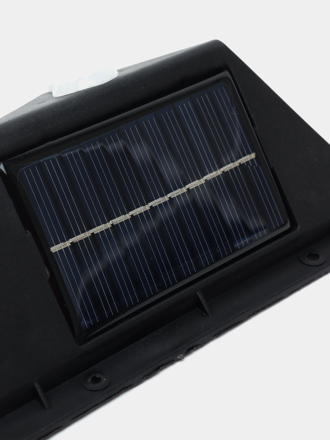 Uzum platformasida Yoritgich-chiroq harakat sensori bilan quyosh ...