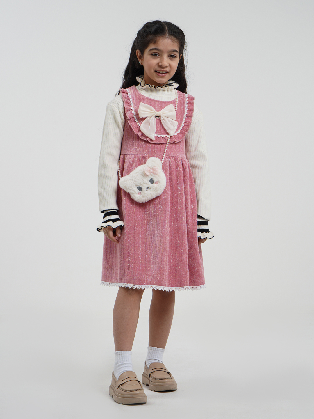 Uzum platformasida Qizlar uchun ko'ylakni 1 kunda bepul yetkazib berish ...