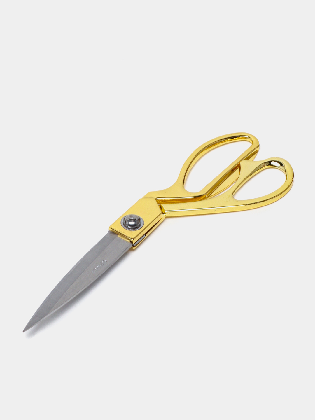 Qaychi universal uy va tikuvchilik uchunni arzon narxda sotib oling ...