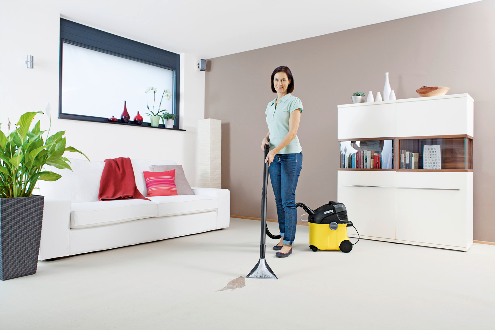 Моющий пылесос от Karcher для мебели, для ковров и твердых покрытий ...