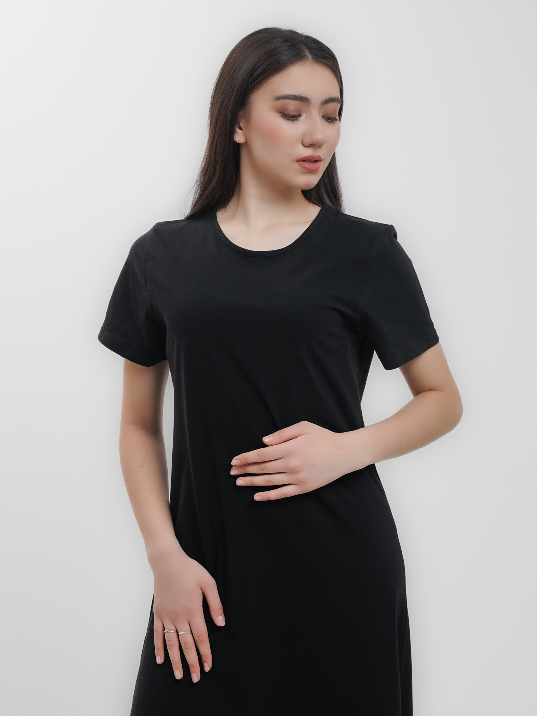 Ayollar ko'ylagi, bir tonli, paxtani arzon narxda sotib oling — Uzum ...