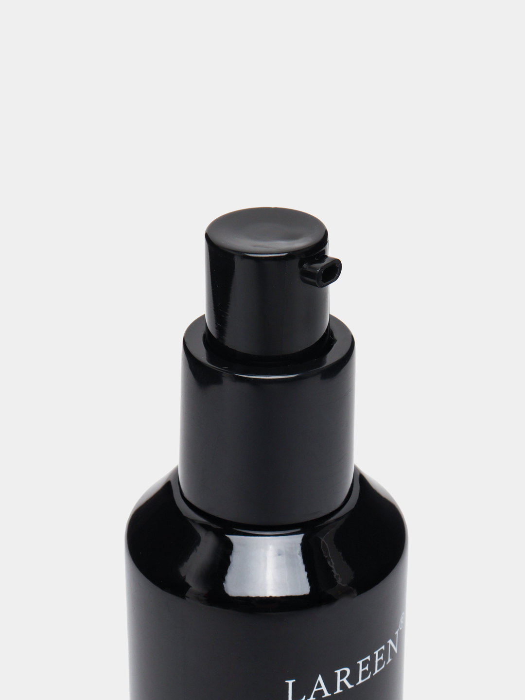 Водостойкая тональная основа от Lareen 4D Foundation купить по низким ...