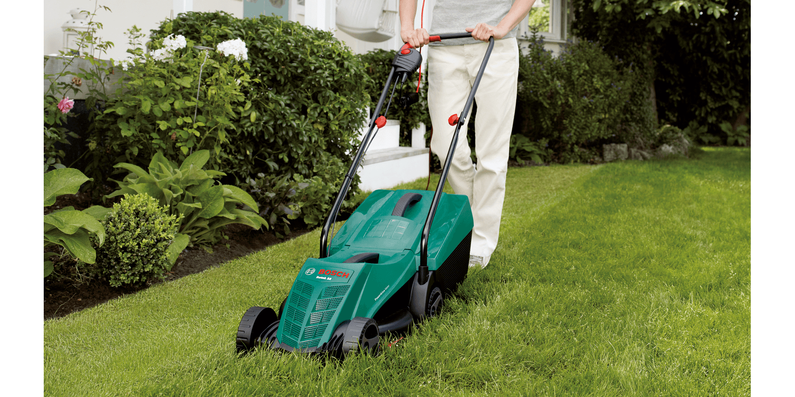 Электрическая газонокосилка Bosch Rotak 32 купить по низким ценам в ...