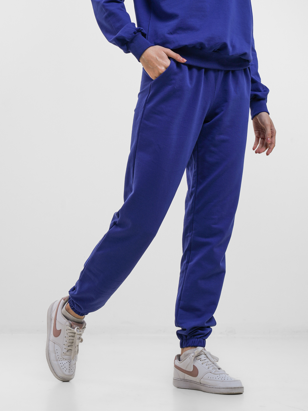 Женский спортивный костюм Fayz-M купить по низким ценам в интернет-магазине Uzum (806430)