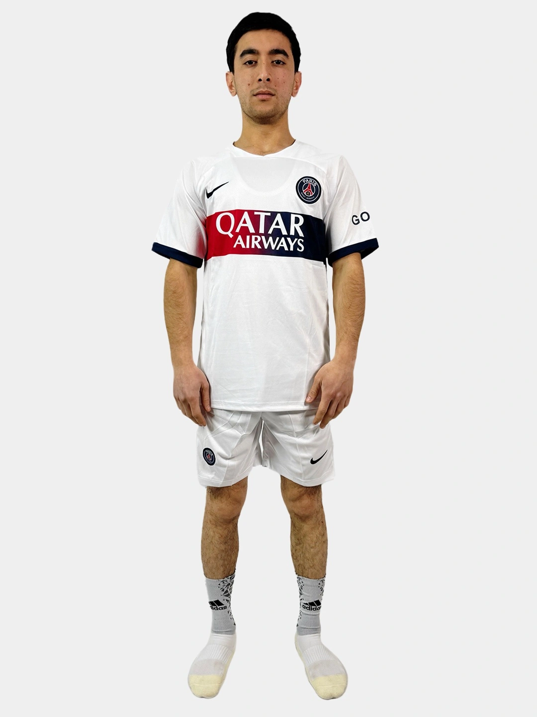 Futbol formalari PSG uy va safar uchrashuvlari uchun DRI-FIT 195000 so ...