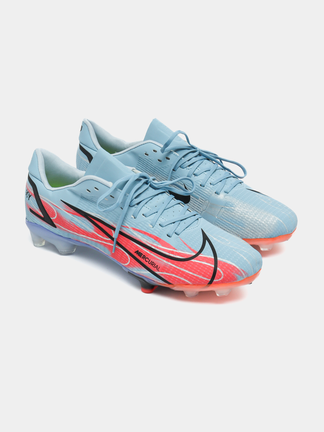 Futbol butsalari Mercurialni arzon narxda sotib oling — Uzum (977498)