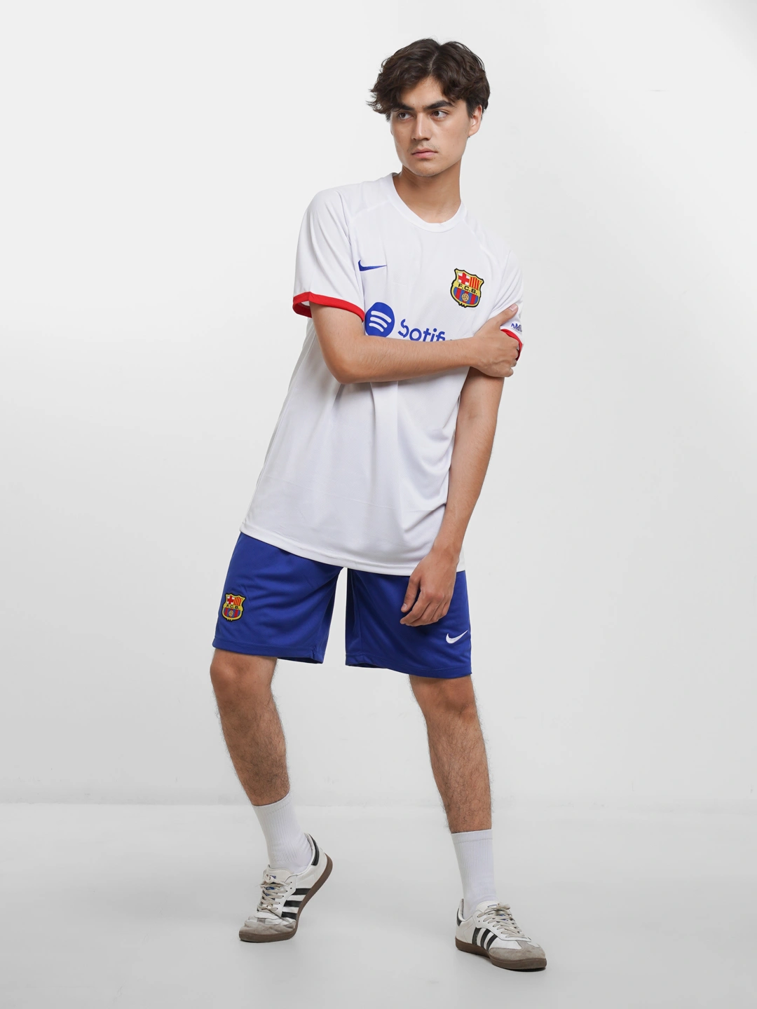 Futbol formalari Barselona, uy va safar uchrashuvlari uchun DRI-FIT ...