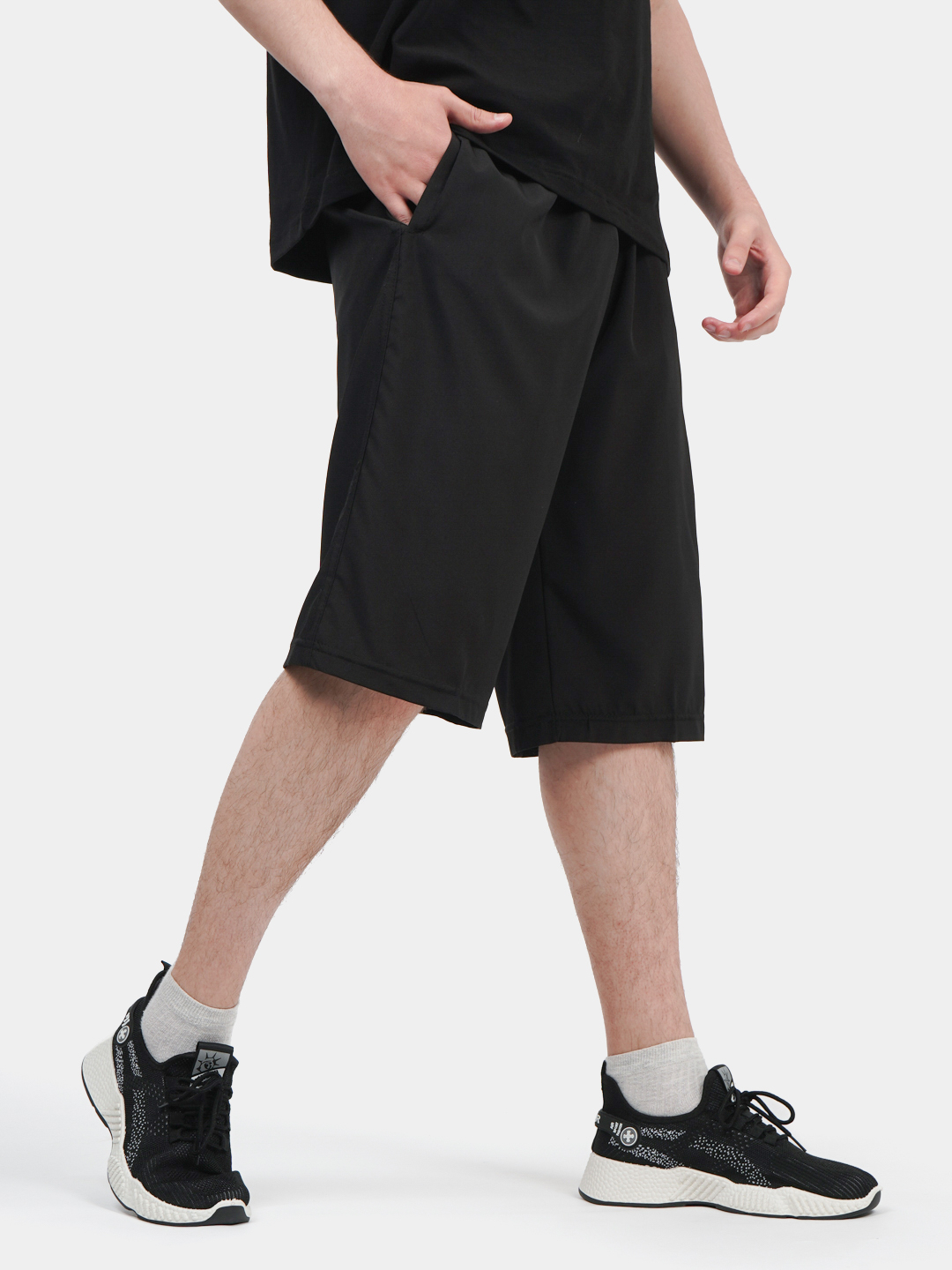 Shortik erkaklar uchun o'rta uzunlikdagi, yon cho'ntakli shortiklar ...