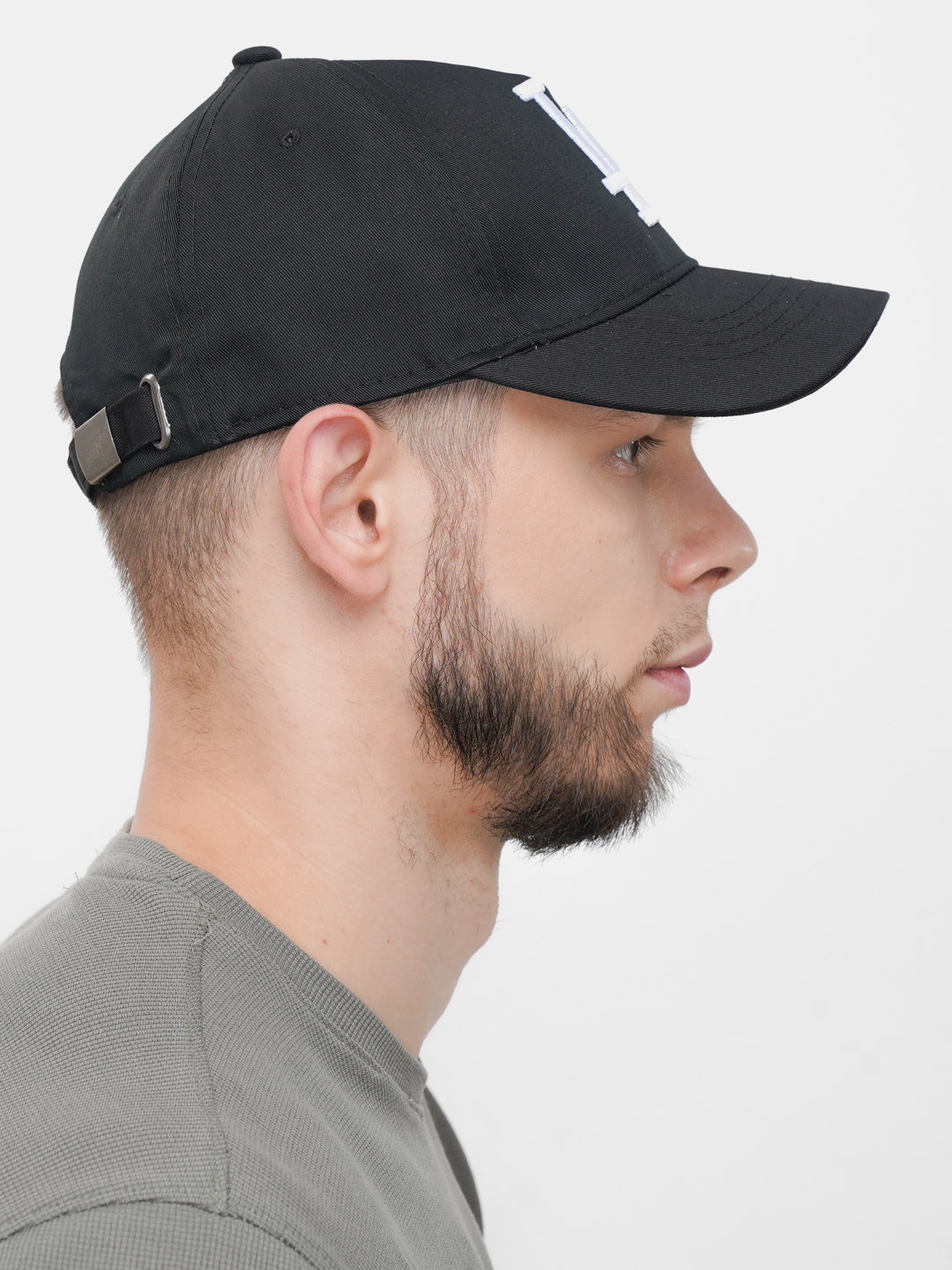 Kepka beysbolkani arzon narxda sotib oling — Uzum (340455)