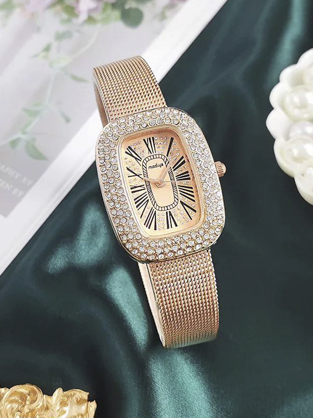 Женские наручные часы со стразами Modiya купить по низким ценам в ...