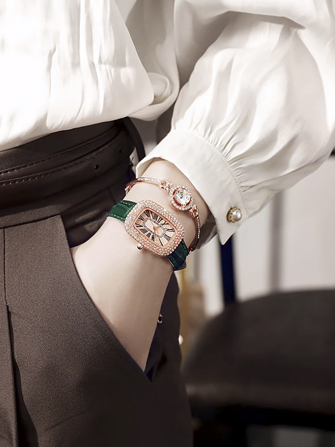 Женские наручные часы со стразами Modiya купить по низким ценам в ...