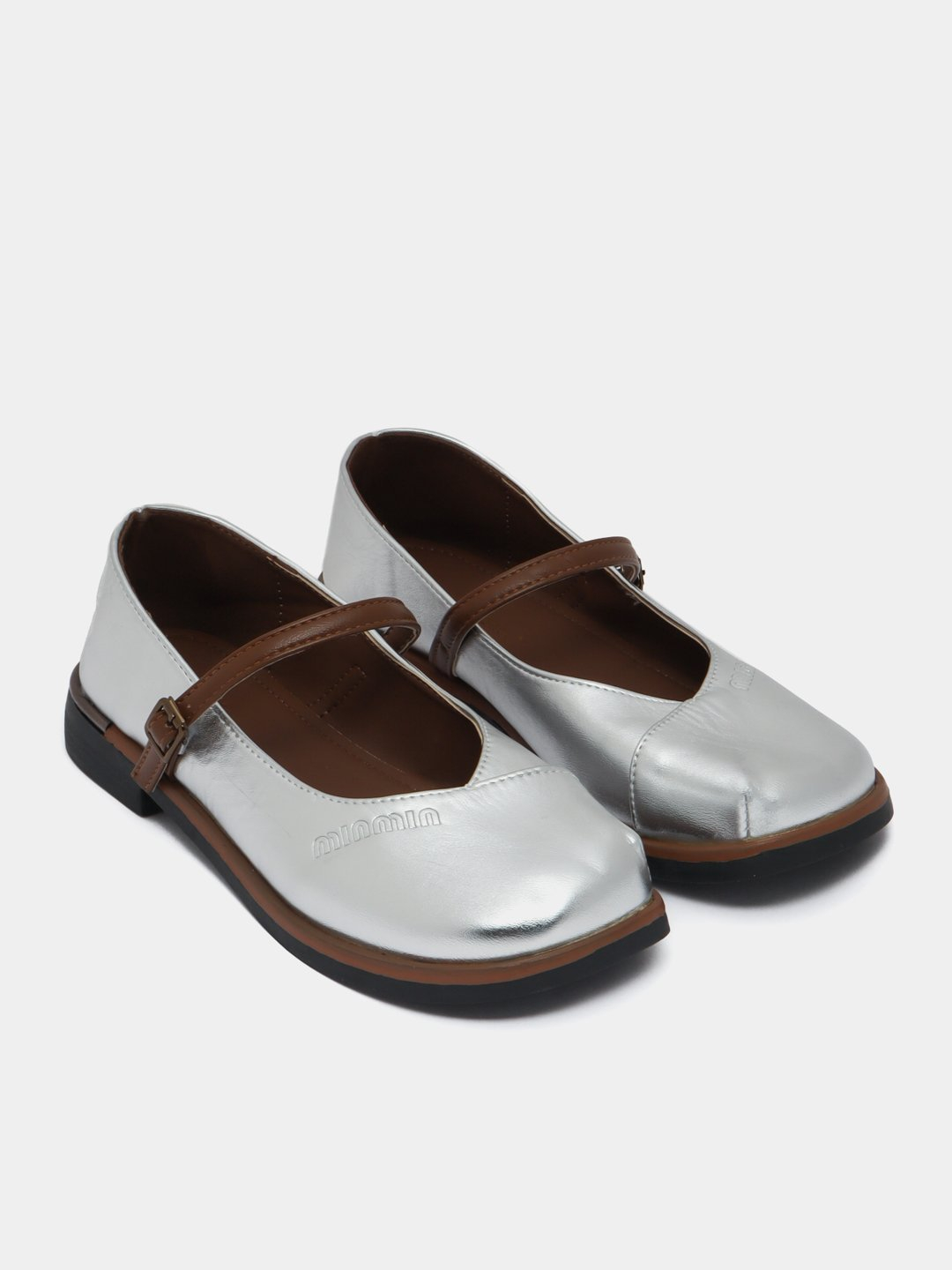 Meri Jeyn, yoz va kuz uchun, 36-40 129000 so'mga 77% chegirma bilan. Uzum Market