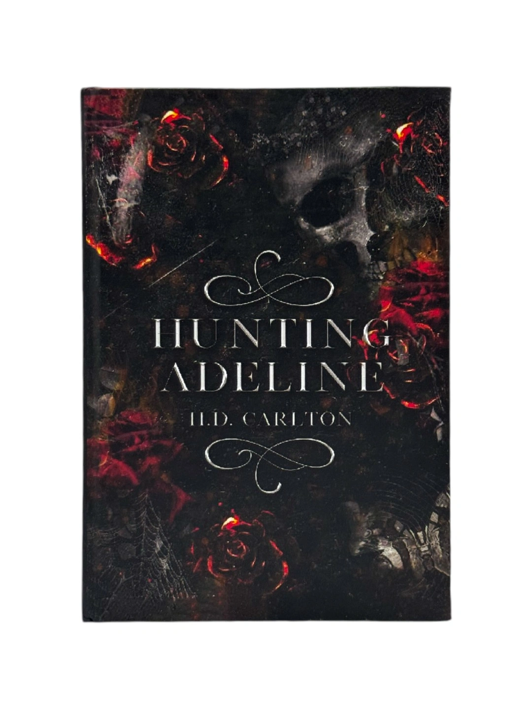 Hunting Adeline, H. D. Carlton за 300000 сум по лучшей цене. Uzum Market