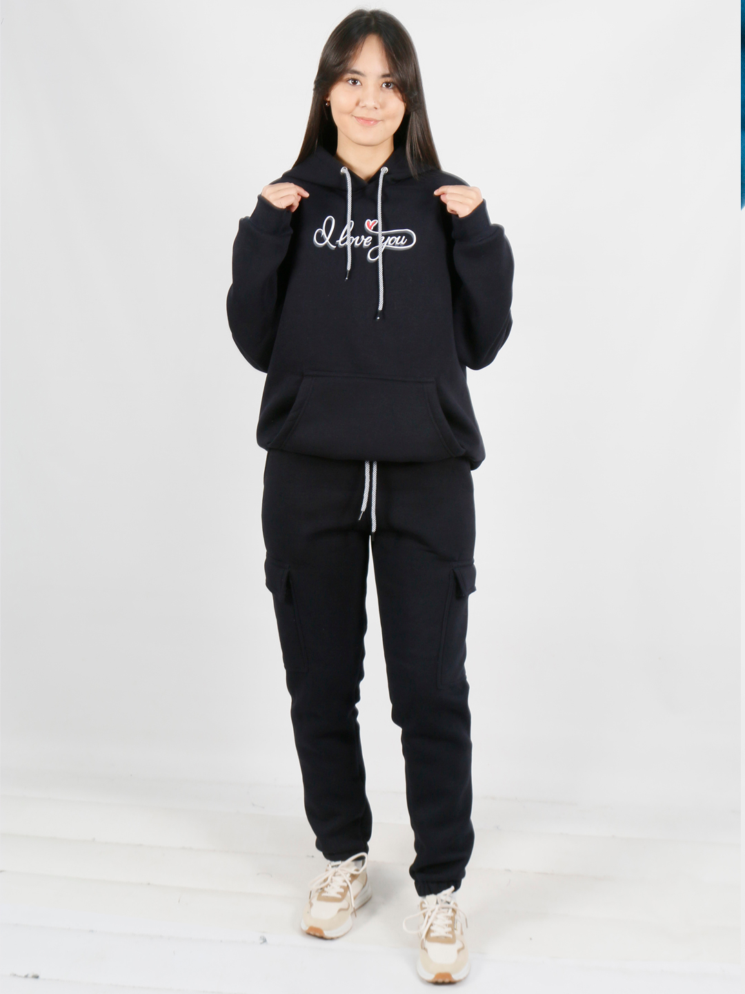 Ayollar xudi va triko, oversayz 199000 so'mga 72% chegirma bilan. Uzum ...