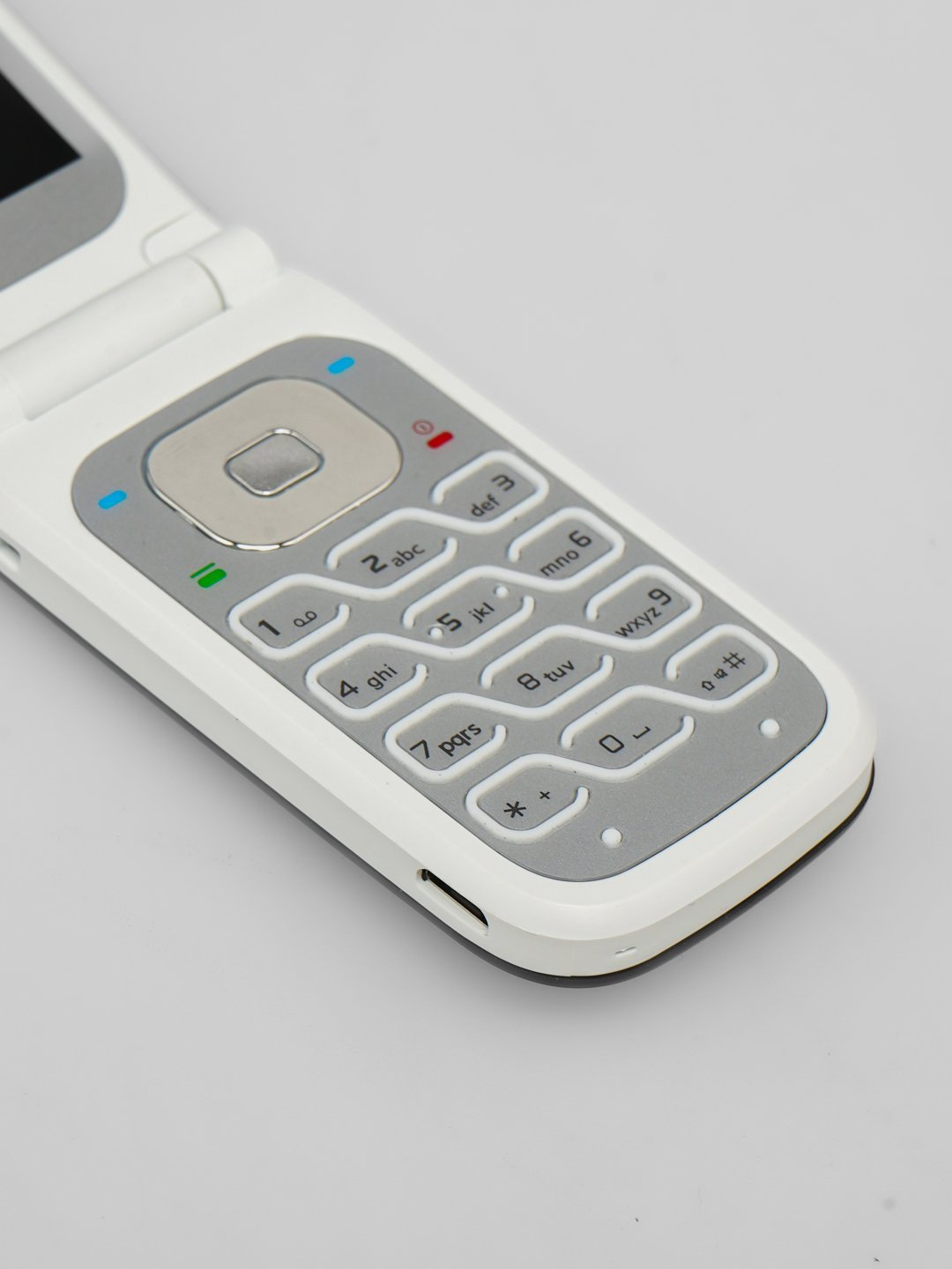 Кнопочный телефон Nokia 2505 RM-307 Dual SIM GSM купить по низким ценам ...