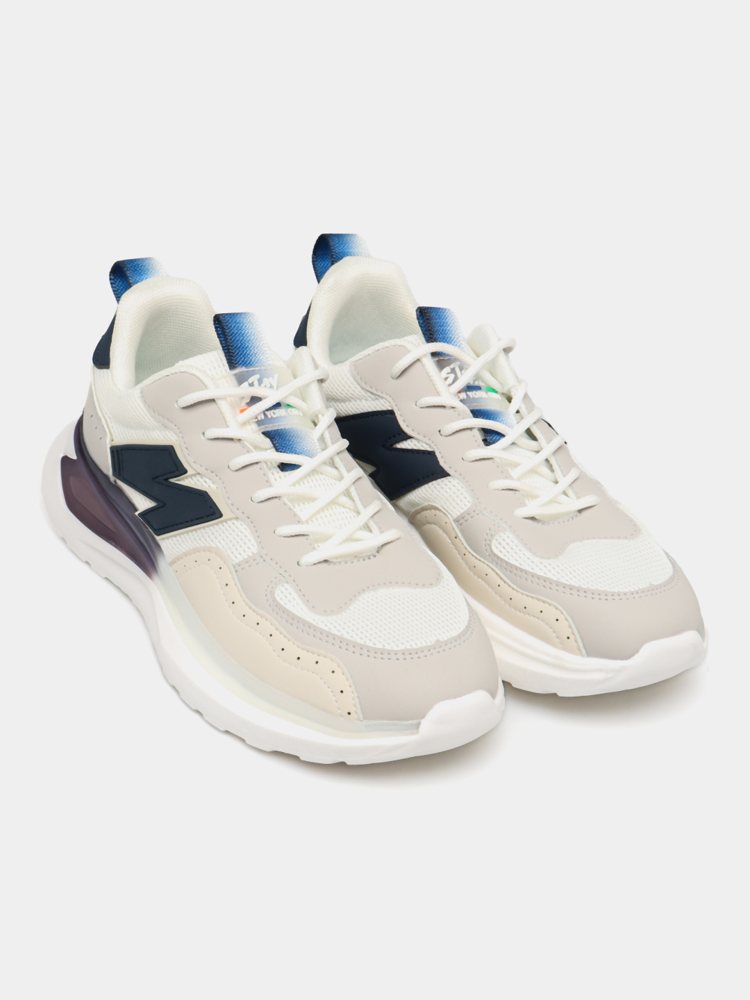 Кроссовки для мужчин, размеры 40, 41, 42, 43, 44 за 299000 сум со скидкой 84%. Uzum Market