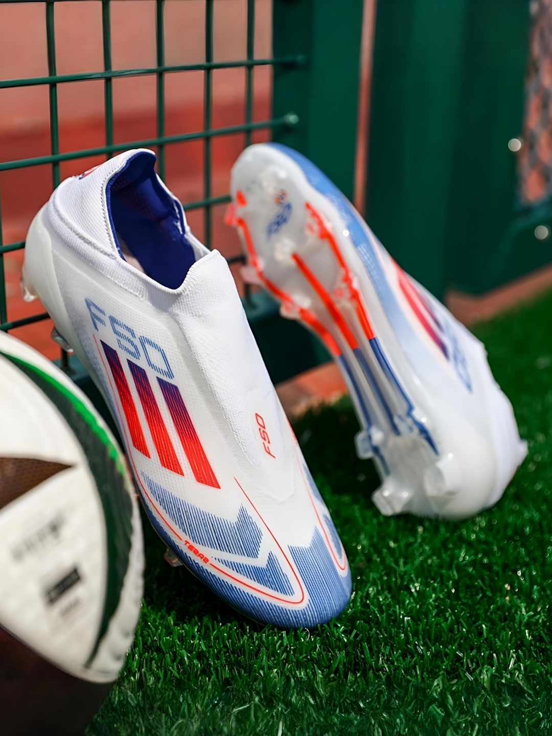 Professional butsi va sorokonojkalar F50, ipsiz 335000 so'mga 52% ...