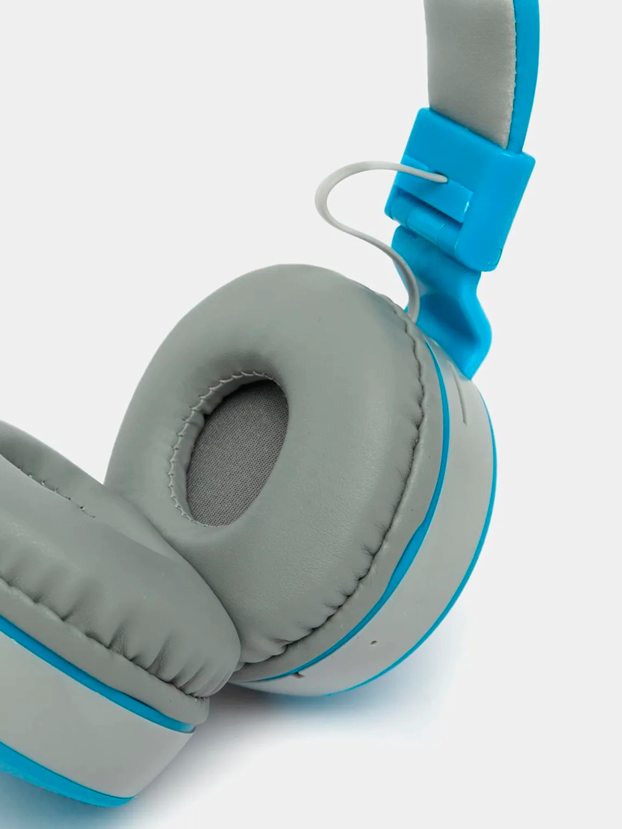 Simsiz quloqchinlar JBL-881, BY HARMAN 79590 so'mga 75% chegirma bilan ...