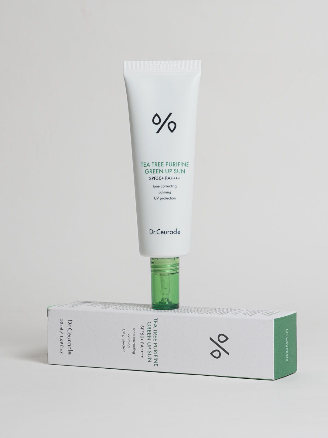 Dr.Ceuracle Tea Tree Purifine Green Up Sun Солнцезащитный крем SPF 50 ...