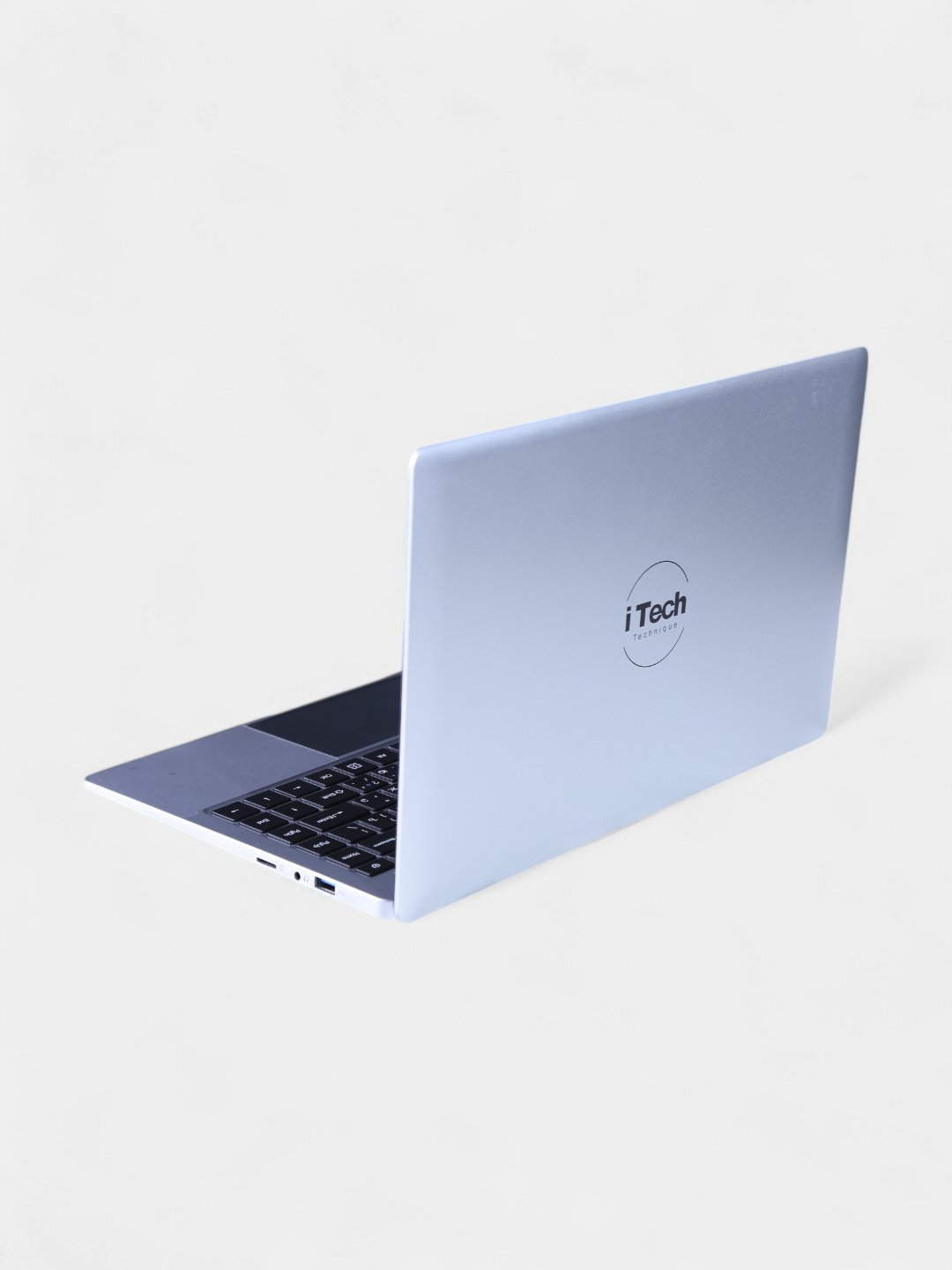 Windows o‘rnatilgan ofis, uy, o‘qish va ish uchun iTech noutbukini arzon narxda sotib oling ...