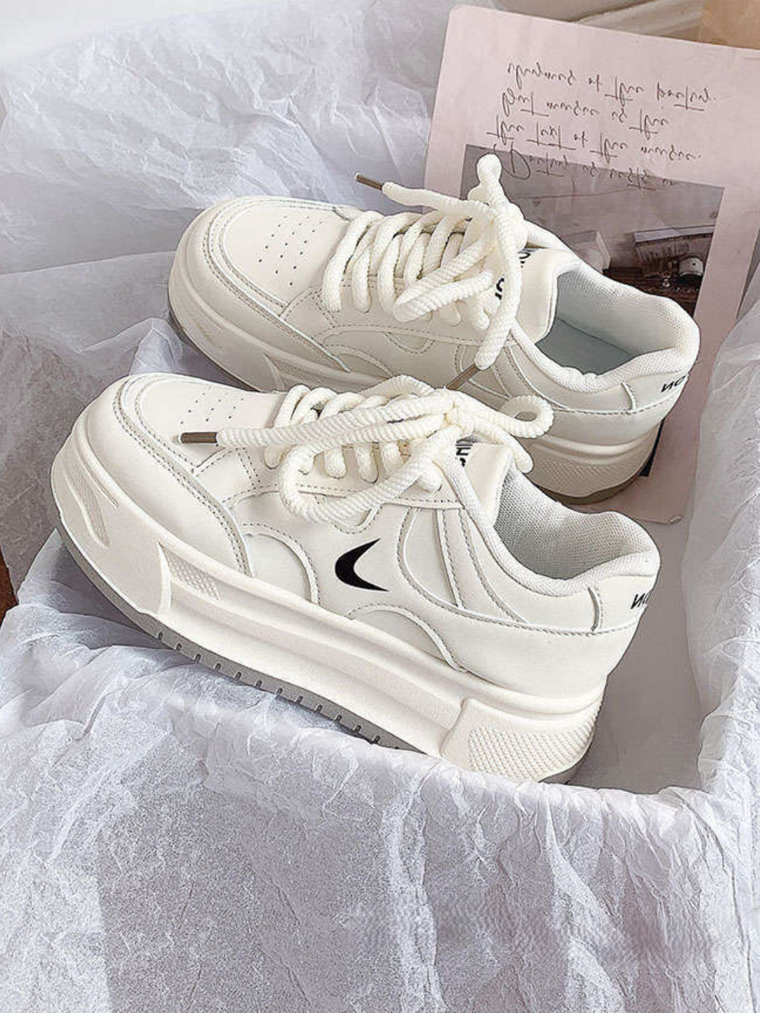 Ayollar krossovkasi, ayollar poyabzalini arzon narxda sotib oling — Uzum (1211899)