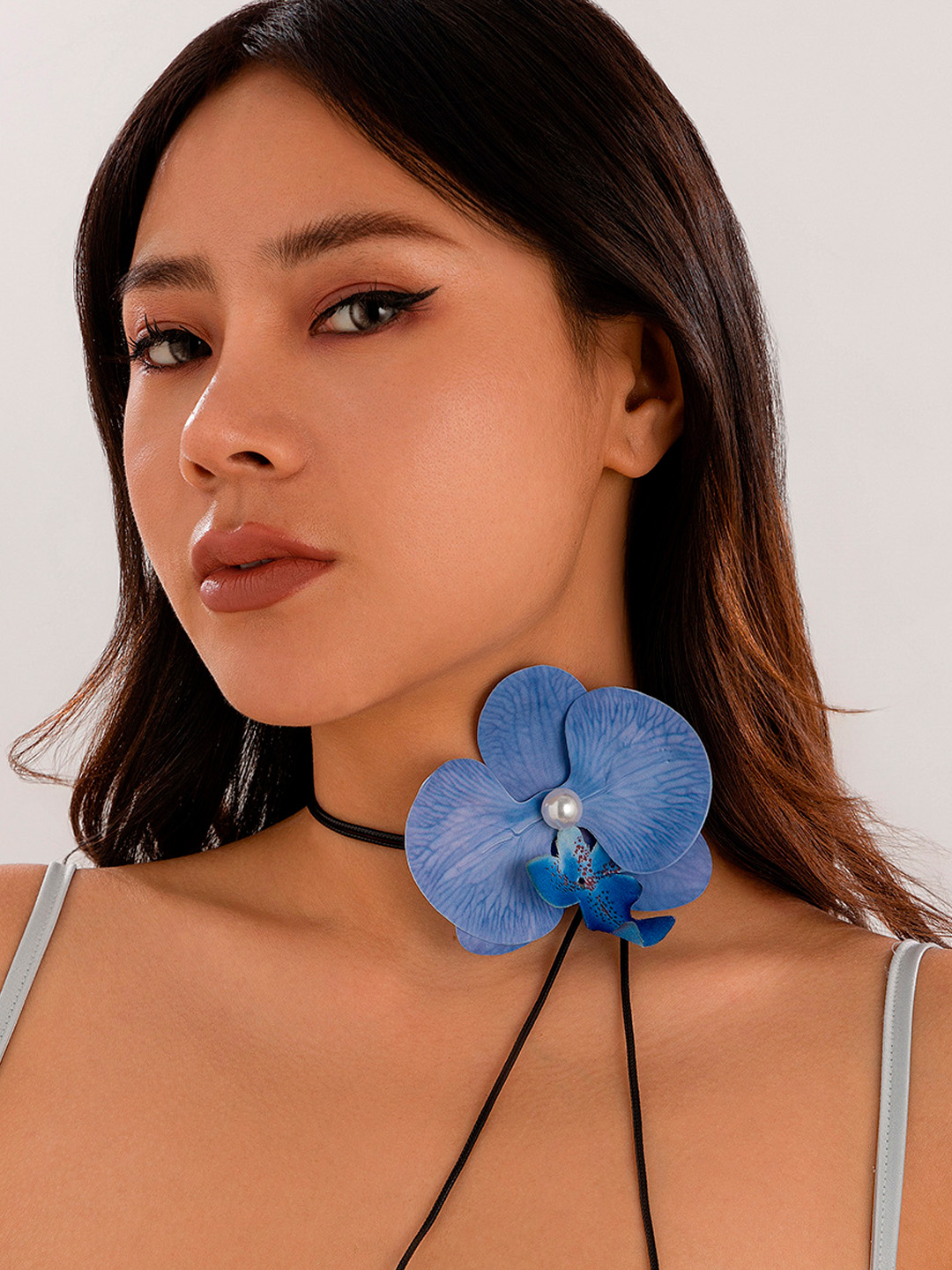 Чокер на шею, в виде бабочки-орхидеи купить по низким ценам в интернет ...