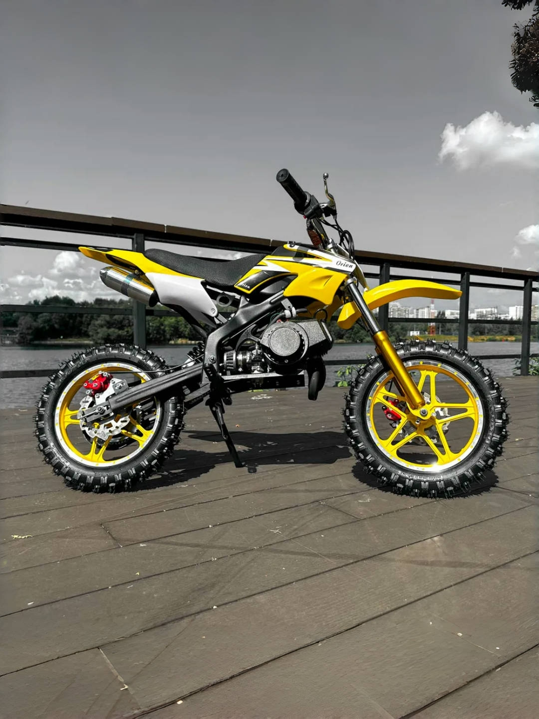 Питбайк детский 49сс бензиновый, 50 км/ч, для подростков и новичков, 10" шины за 3252150 сум со ...