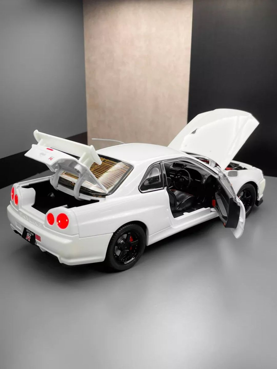 Металлическая модель Nissan Skyline GT-R R34, 1:32 купить по низким ...