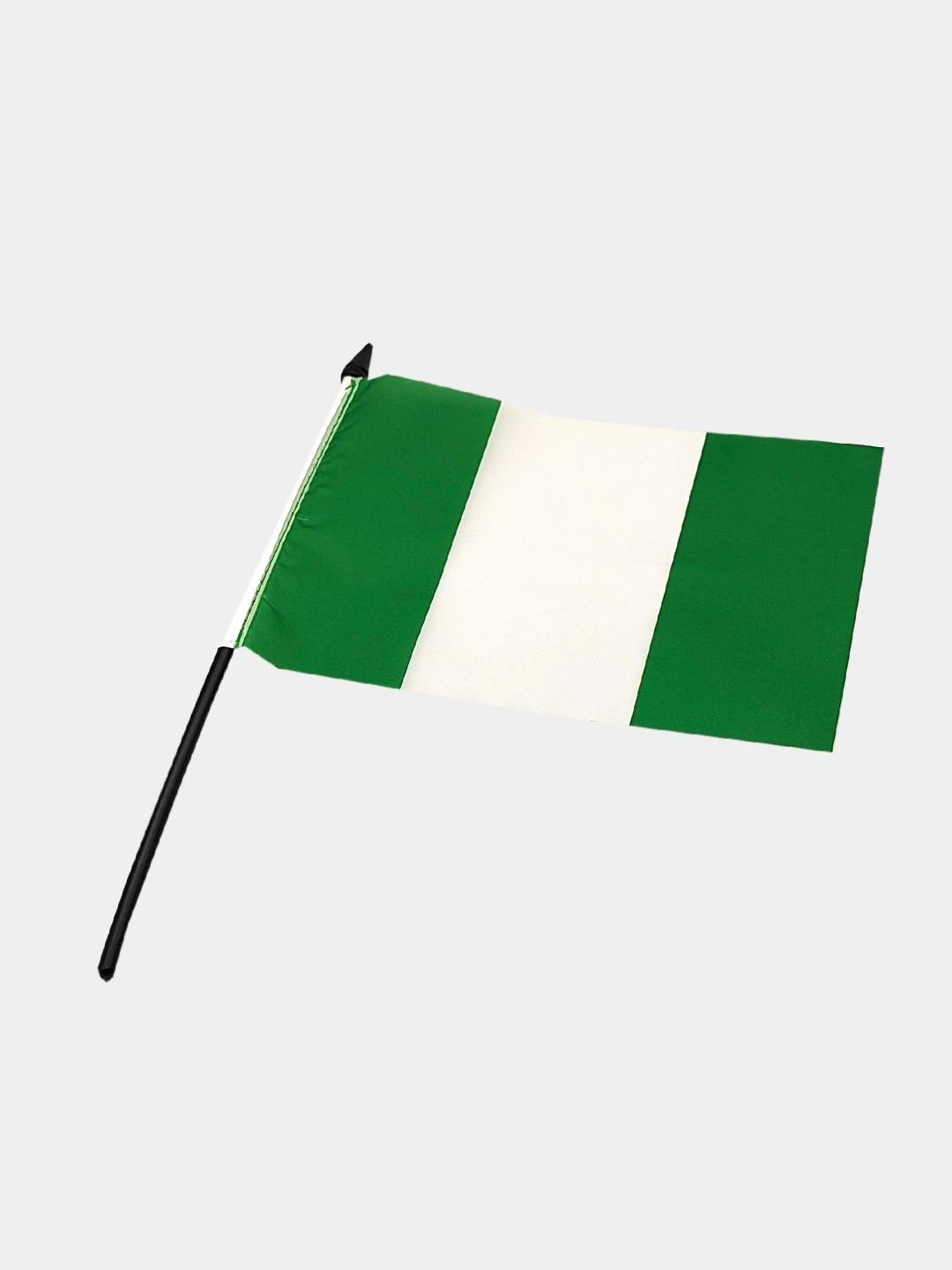 Nigeriya Bayrog'i 42000 so'mga 16% chegirma bilan. Uzum Market
