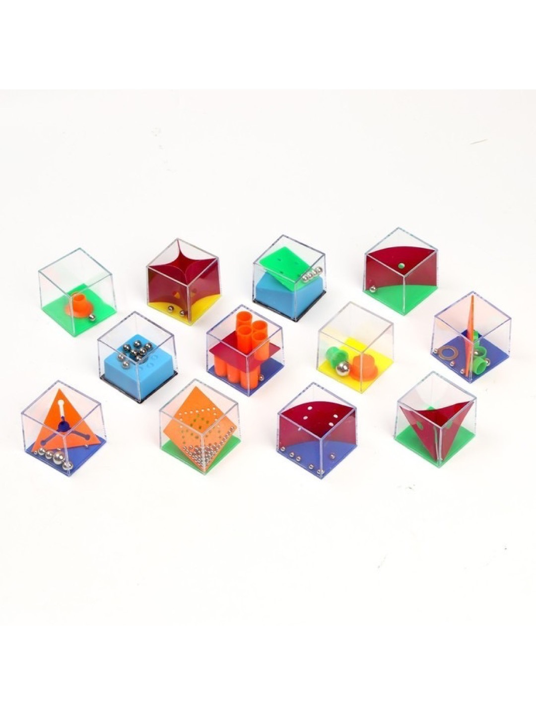 Labirint boshqotirmasi 41000 so'mga 41% chegirma bilan. Uzum Market