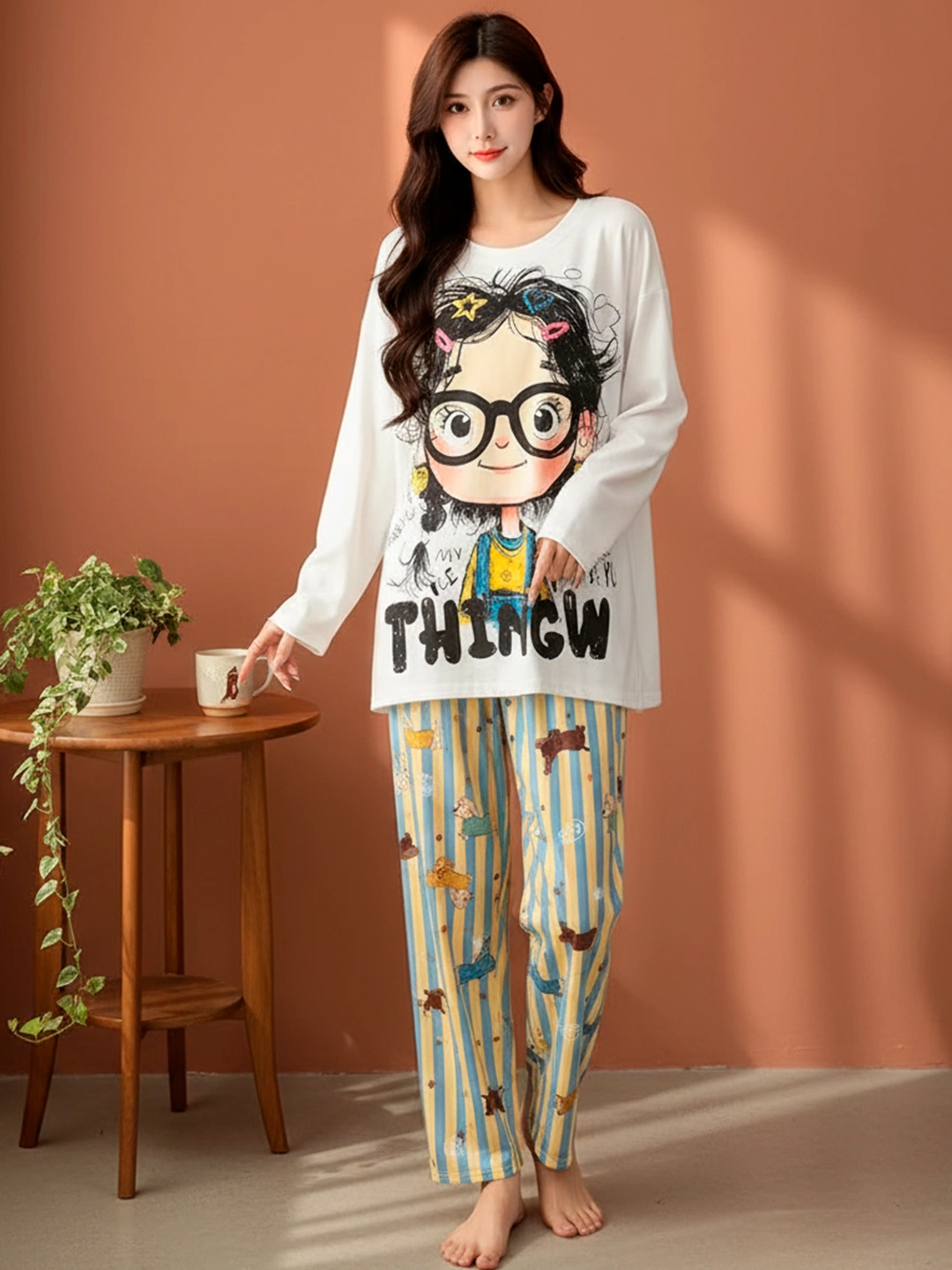 Ayollar uchun chiroyli printli pijama, longsliv va shim uy uchun 89000 ...
