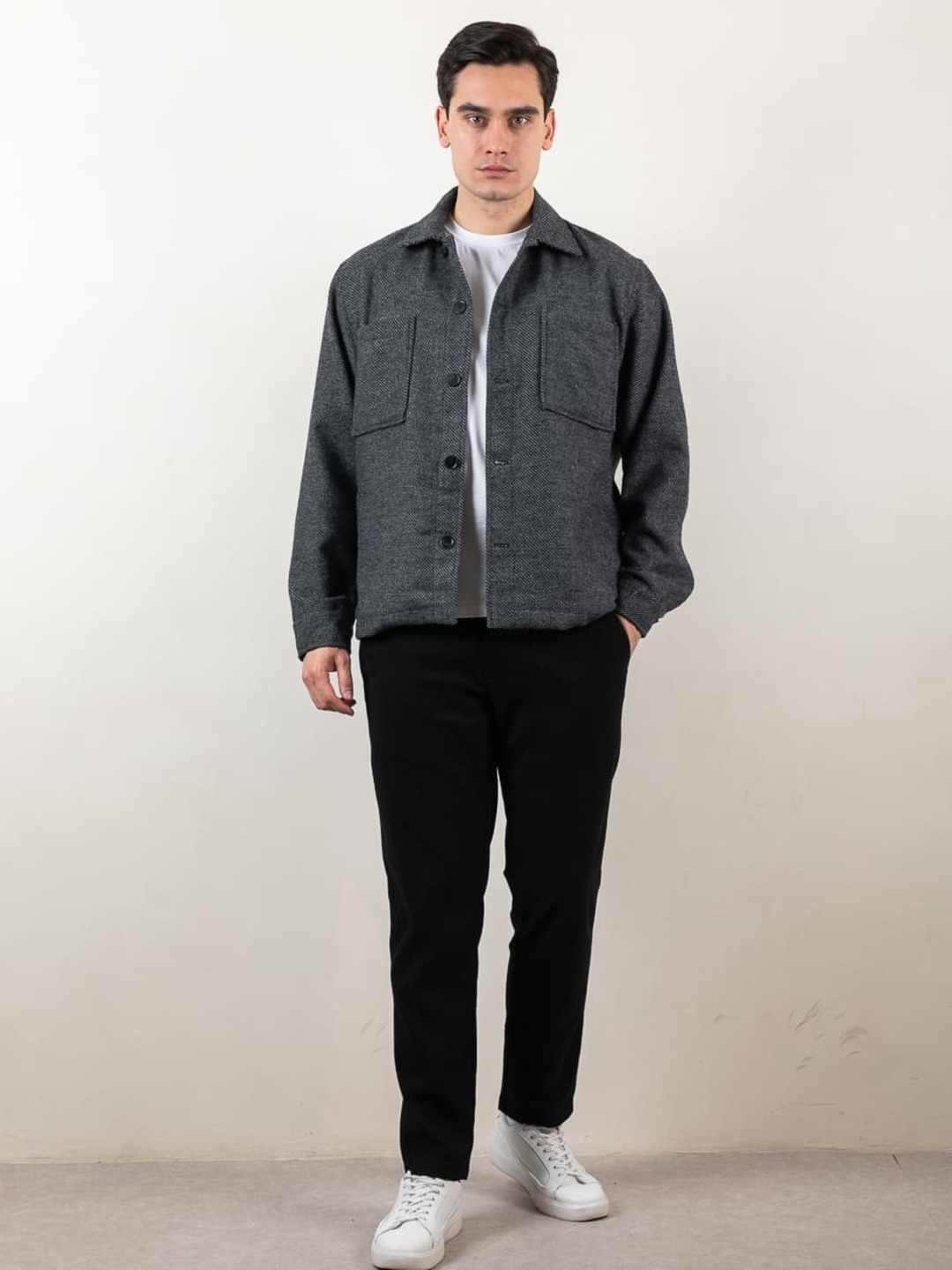 Qisqa overshot palto JUST JT9504-6302 379900 so'mga 19% chegirma bilan ...